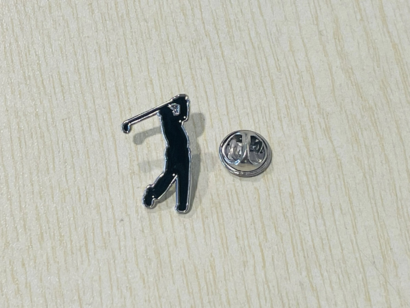 GOLFER PIN – Aussie Chiller